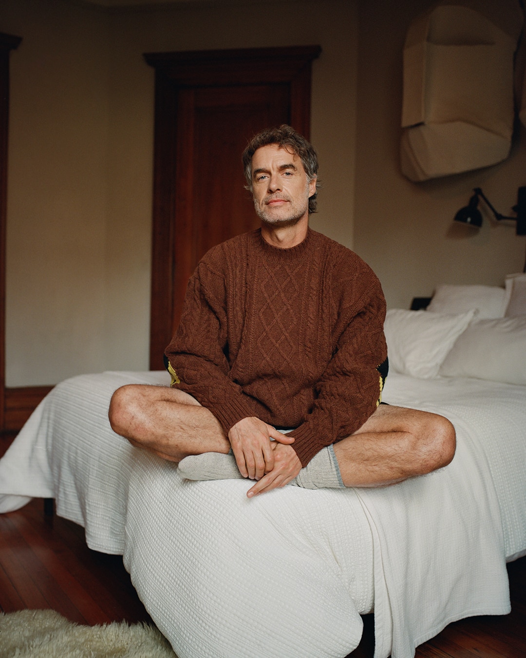 Murray Bartlett Looking