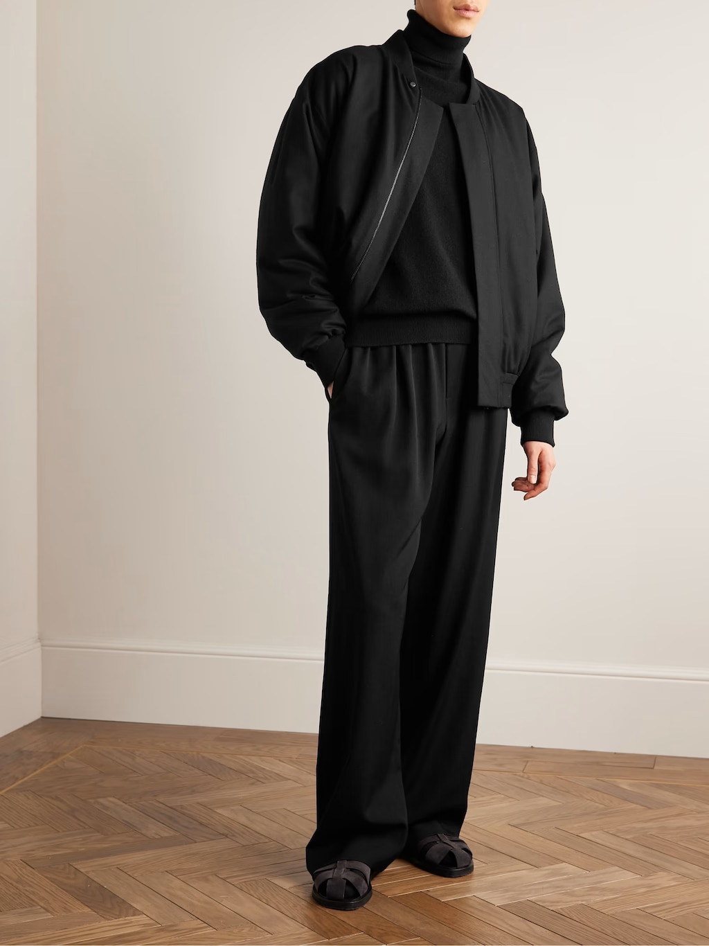 Designer Trousers | Men's Casual & Formal | MR PORTER