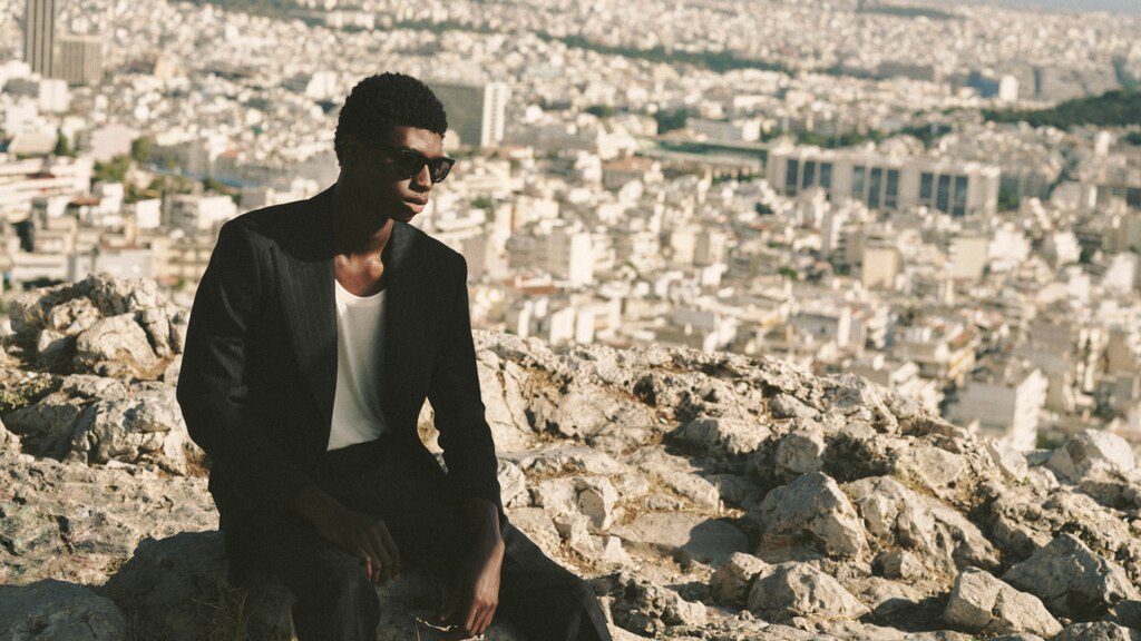 MR PORTER | The home of Luxury Fashion for the Modern Gentleman