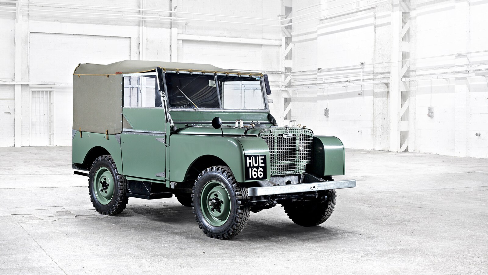 Eight SUVs That Are Sure To Please | The Journal | MR PORTER