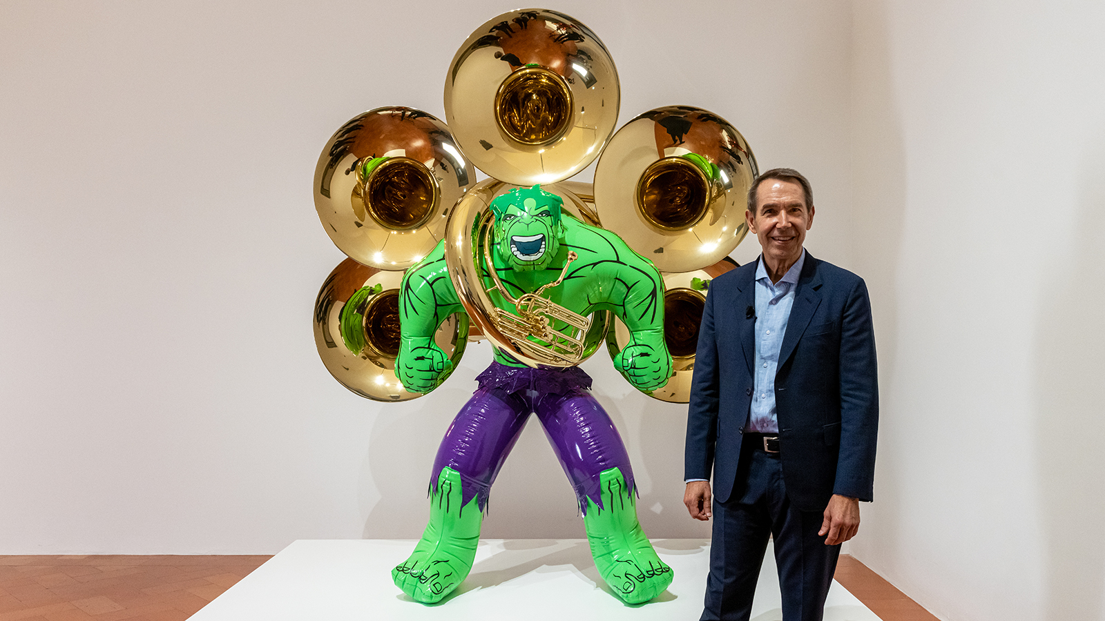 Lifestyle: Take A Trip With Mr Jeff Koons In His Shiny New ...