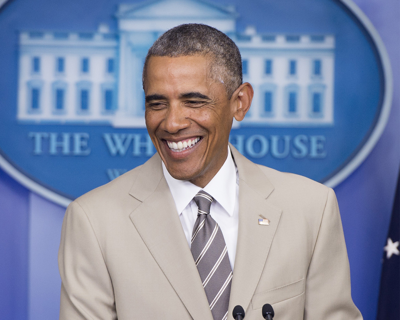 One Memorable Look: Mr Barack Obama’s Tan Suit | The Journal | MR PORTER