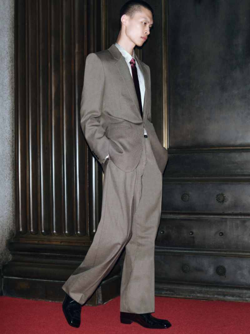 MR PORTER | The home of Luxury Fashion for the Modern Gentleman