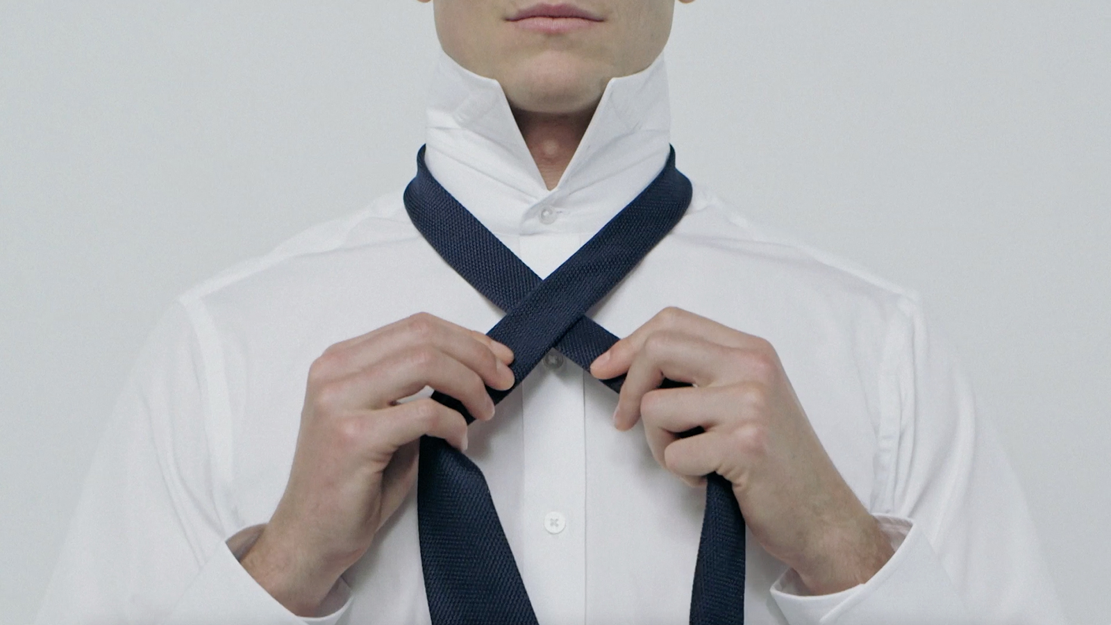 How To Get The Perfect Tie Dimple | The Journal | MR PORTER