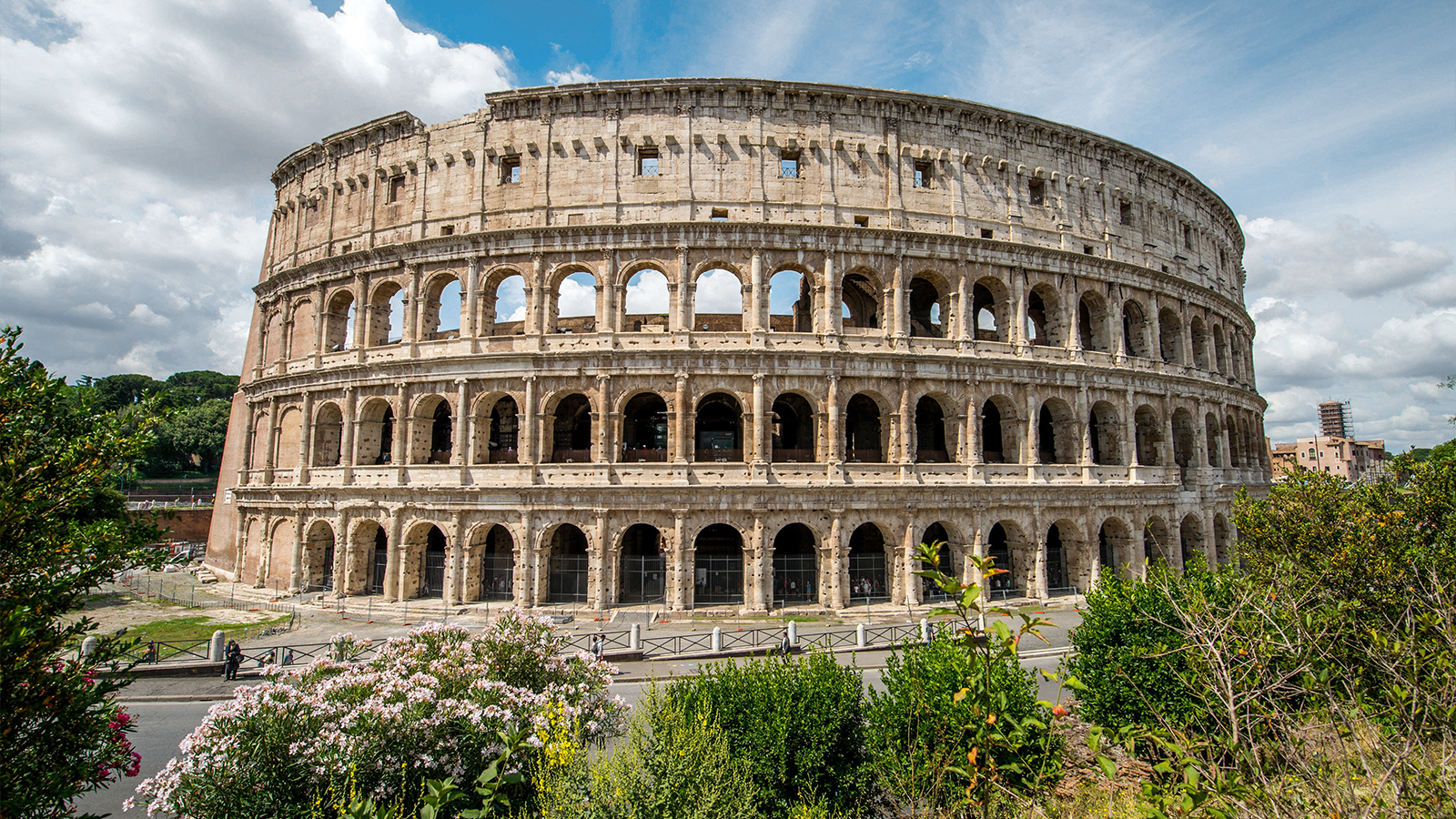How Fashion Saved Italy’s Greatest Monuments | The Journal | MR PORTER