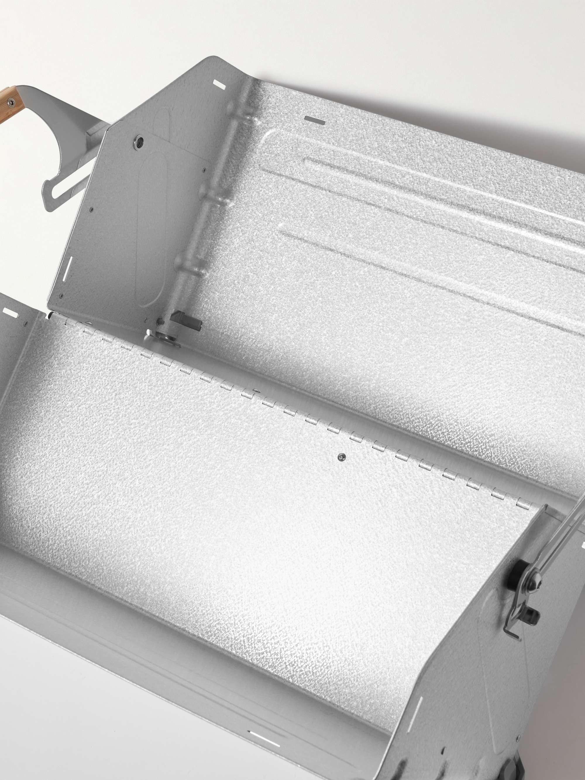 Aluminium, Stainless Steel and Bamboo Shelf Container Box von SNOW PEAK ...