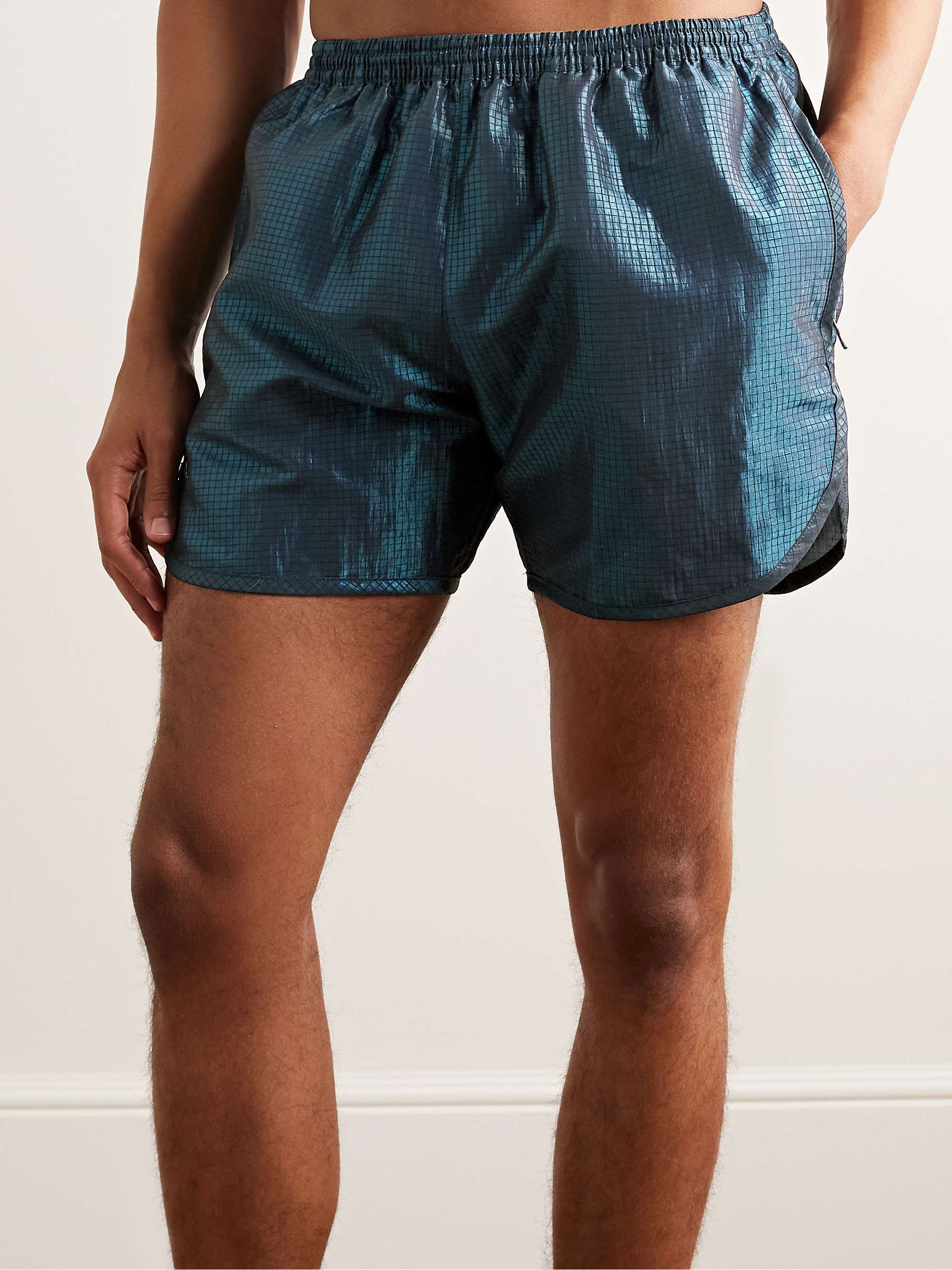 와일드 스티브 스트레이트 미드 렝스 에코닐® 혼방 스윔 쇼츠 | TRUE TRIBE | 미스터포터