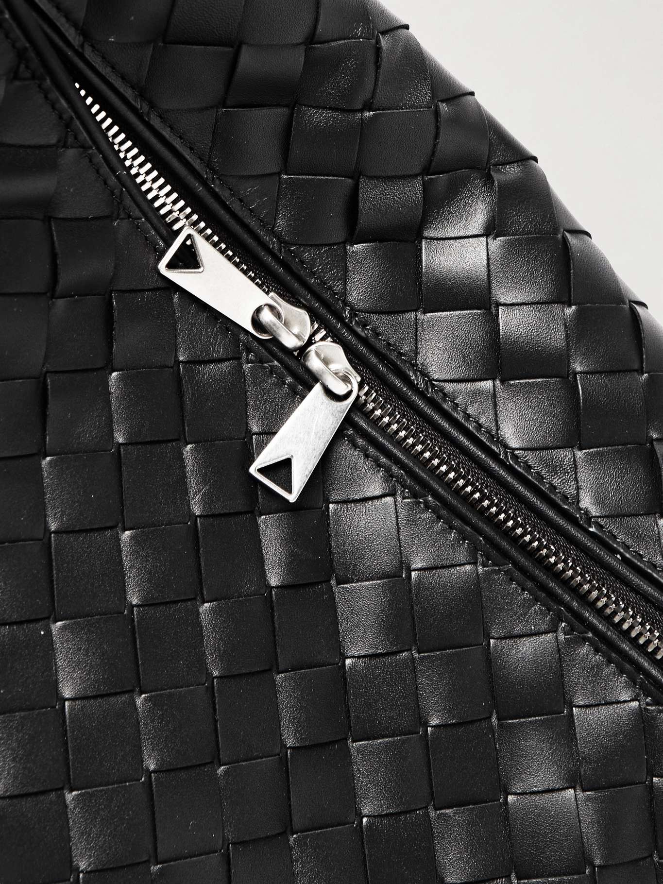 BOTTEGA VENETA Intrecciato Leather Packing Cube for Men | MR PORTER