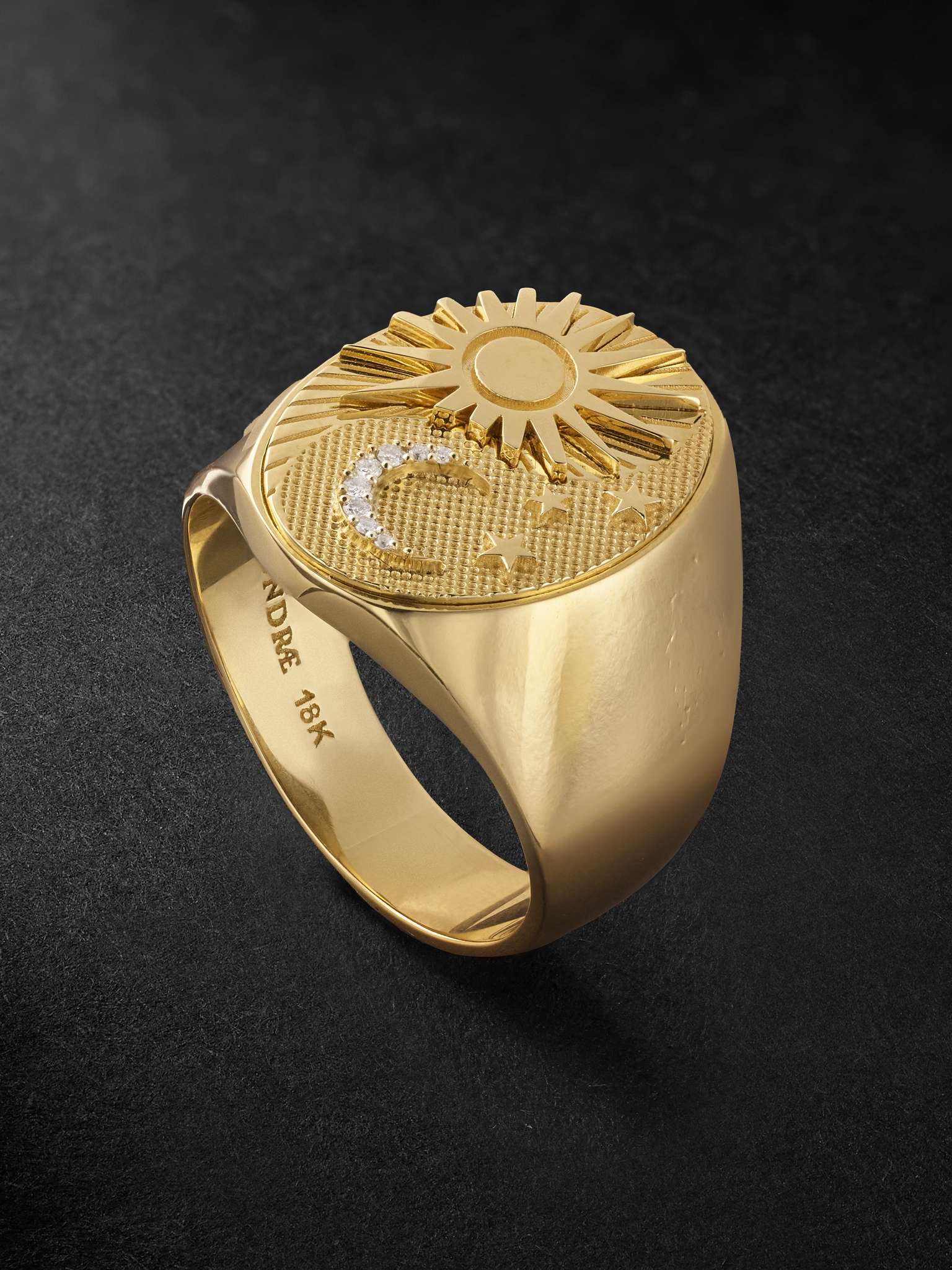 FOUNDRAE Big Daddy 18-Karat Gold Diamond Signet Ring for Men | MR PORTER