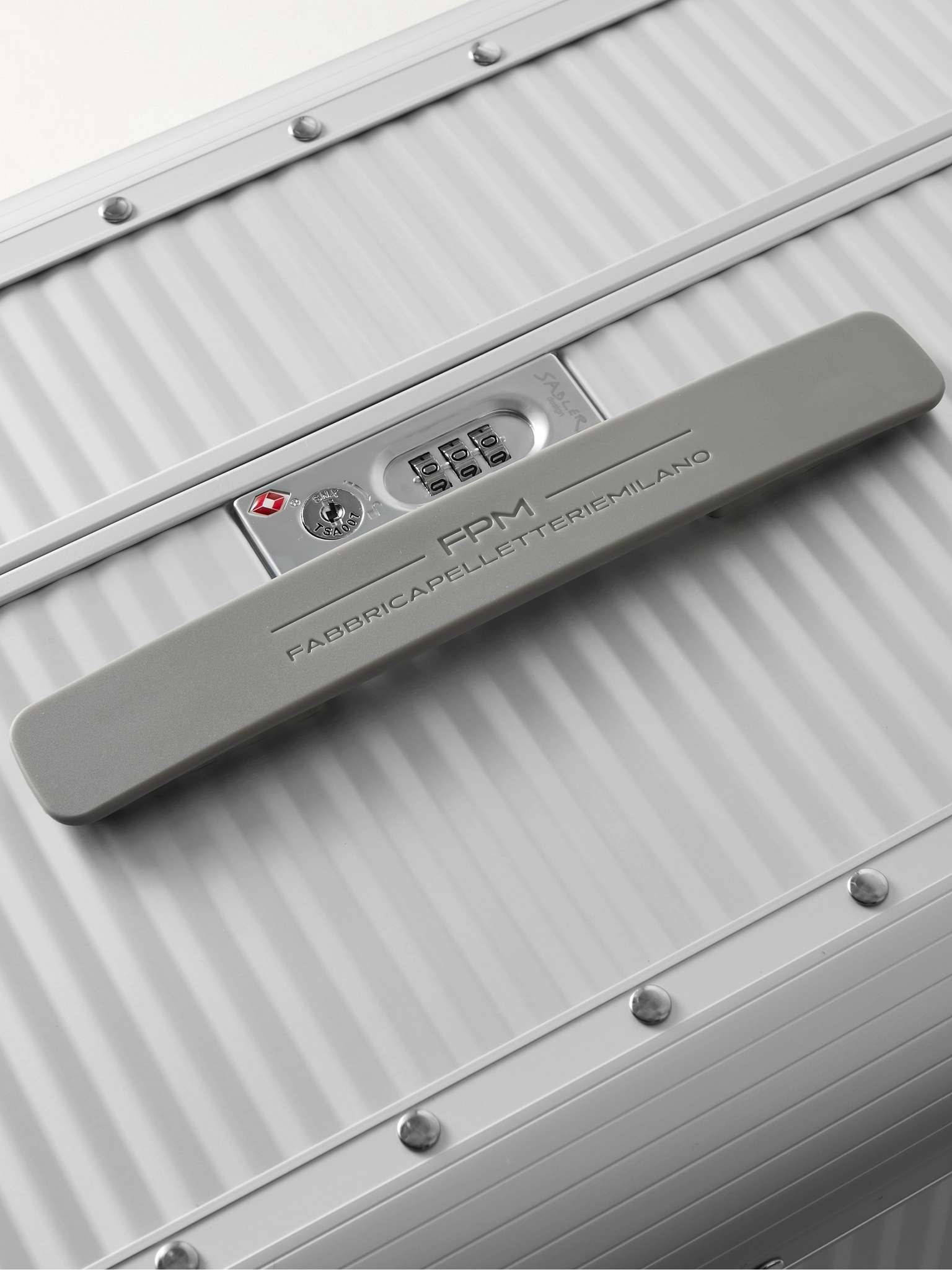 FPM MILANO Bank Spinner 84cm Aluminium Suitcase for Men | MR PORTER