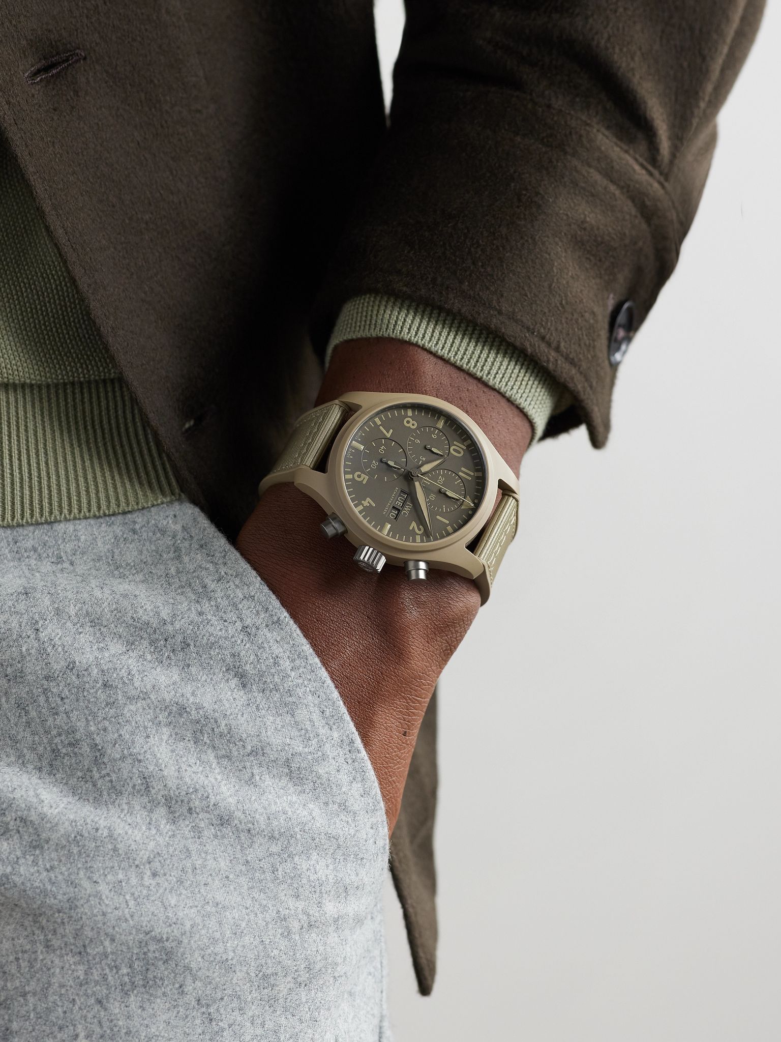 IWC SCHAFFHAUSEN Pilot's Watch TOP GUN Mojave Desert Automatic ...