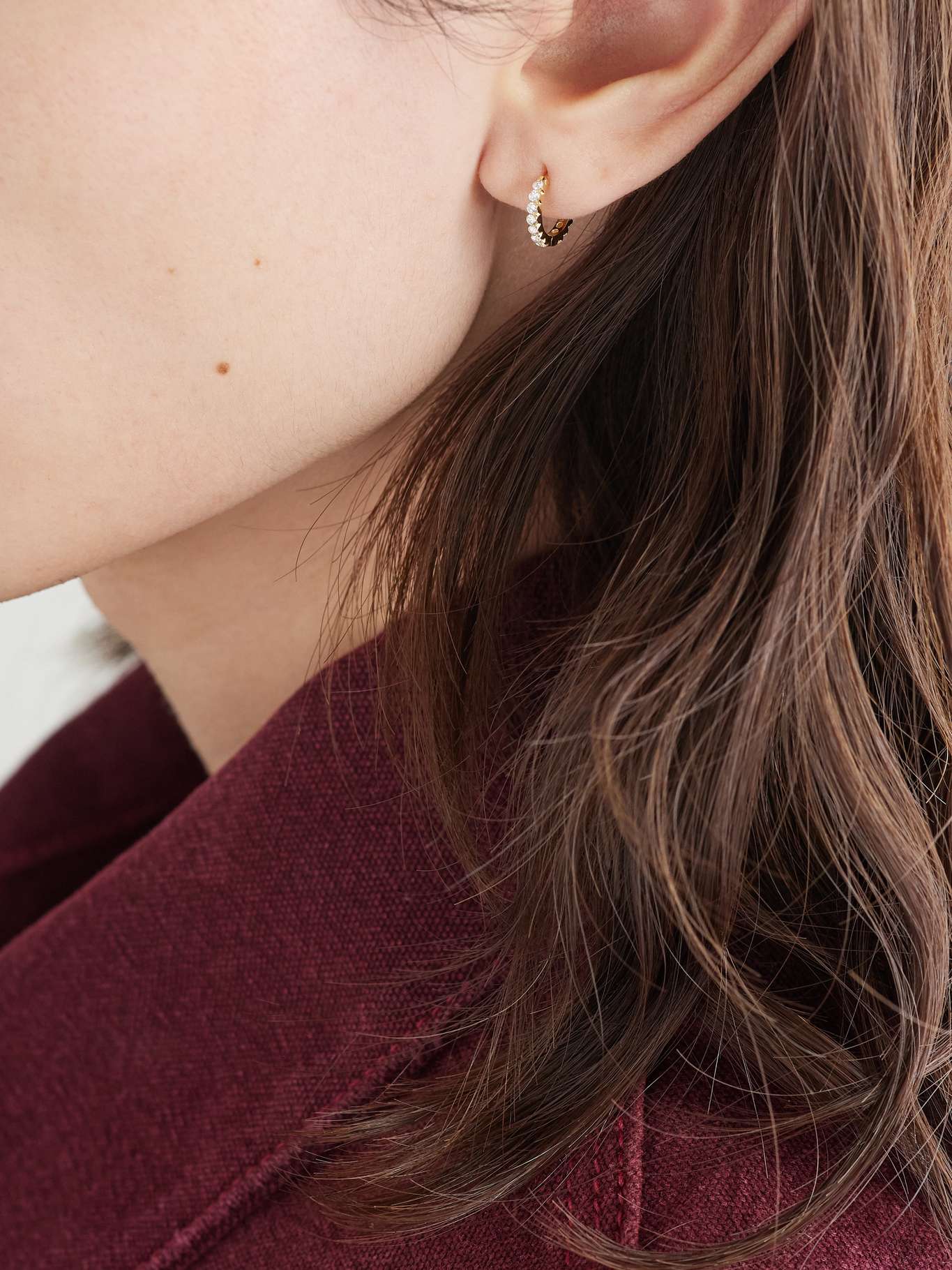 MARIA TASH 8mm Invisible Set Eternity 18-Karat Gold Diamond Single Hoop ...