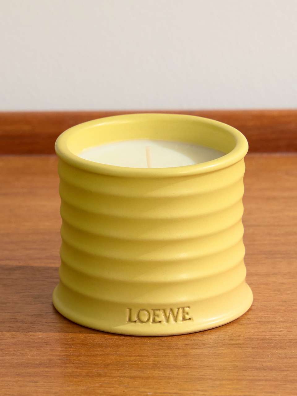 LOEWE PERFUMES Honeysuckle Small Scented Candle, 170g for Men | MR PORTER