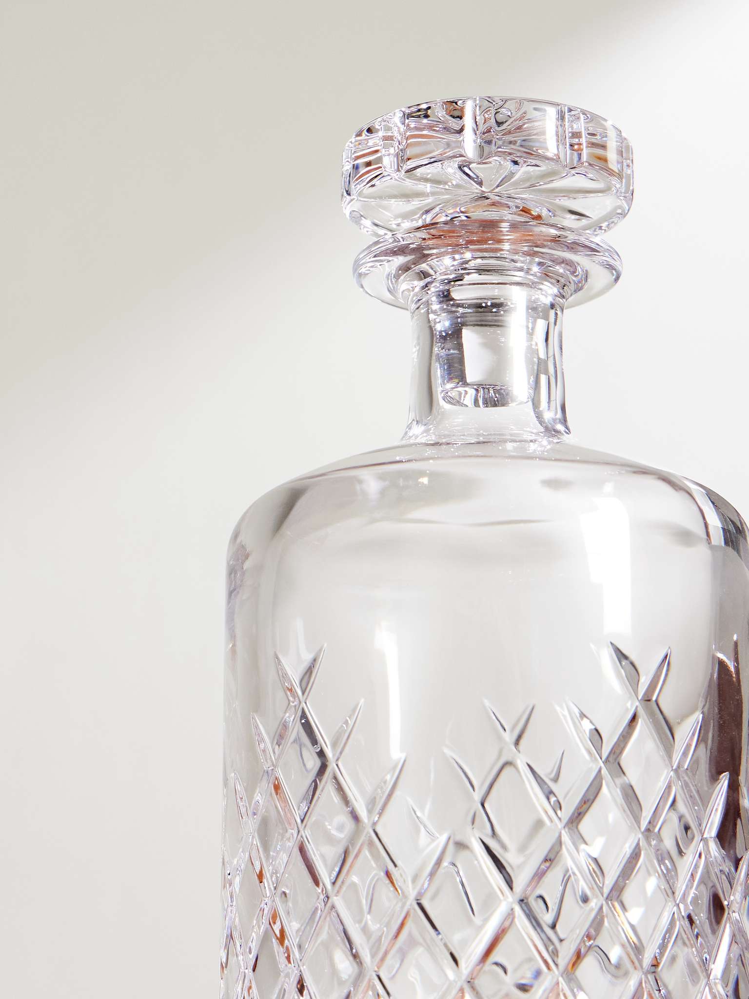 SOHO HOME Barwell Cut Crystal Large Decanter for Men | MR PORTER
