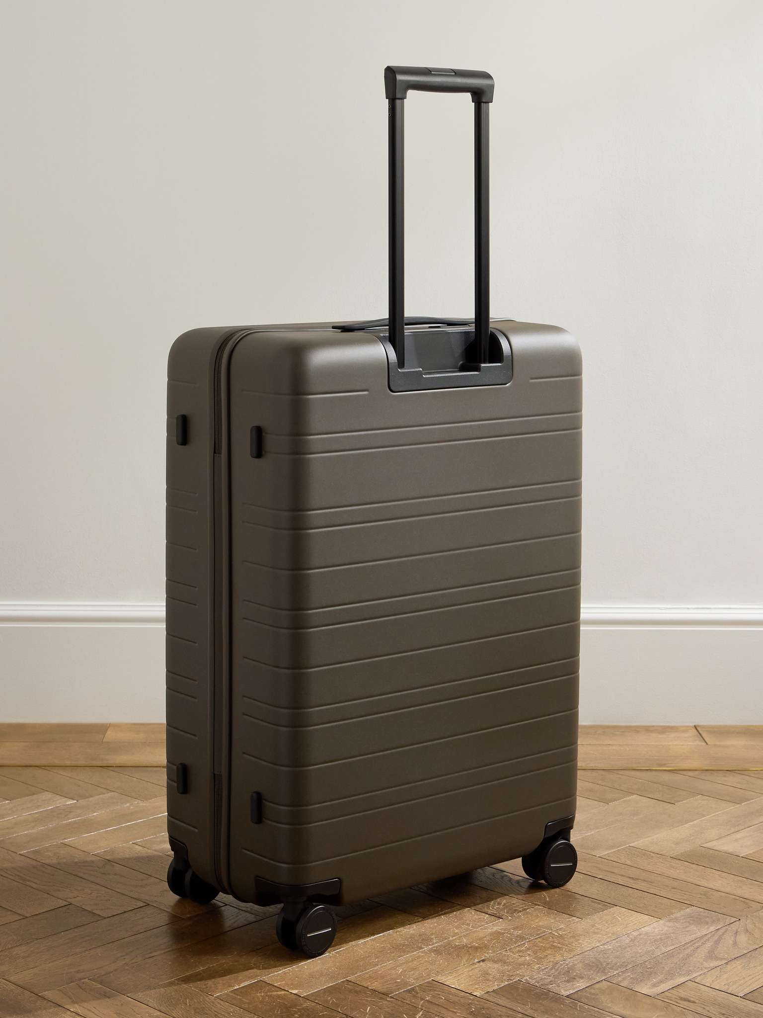 HORIZN STUDIOS H7 Carry-On Hardshell Suitcase for Men | MR PORTER